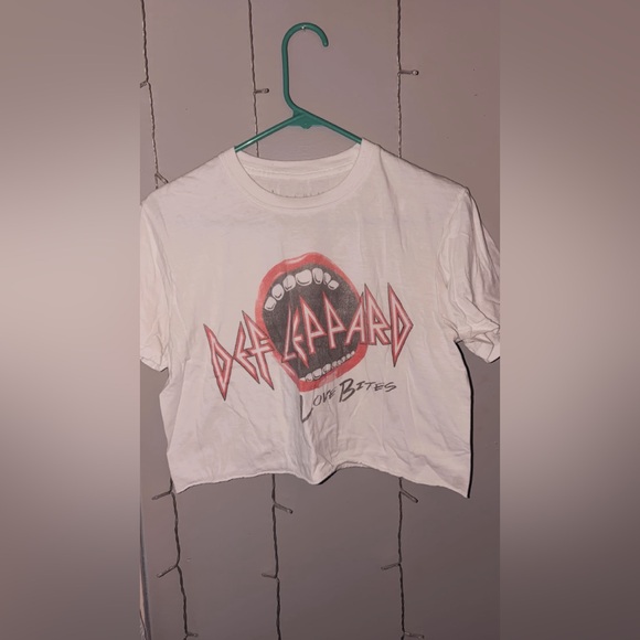 Def Leppard | Tops | Def Leppard Crop Top | Poshmark